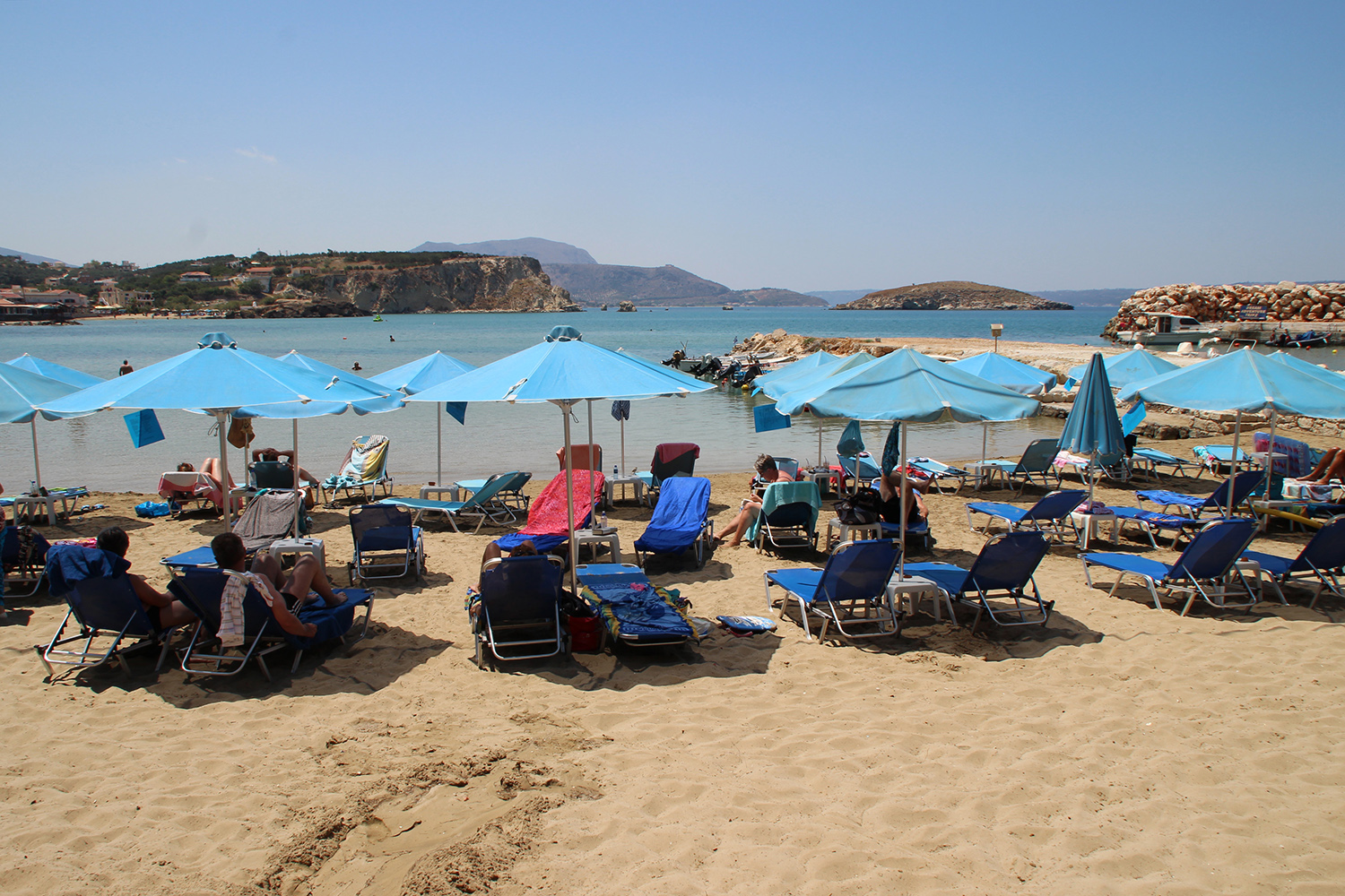Almyrida, Apokoronas, Chania - Beaches of Crete :: Elizabeth Estate Agency